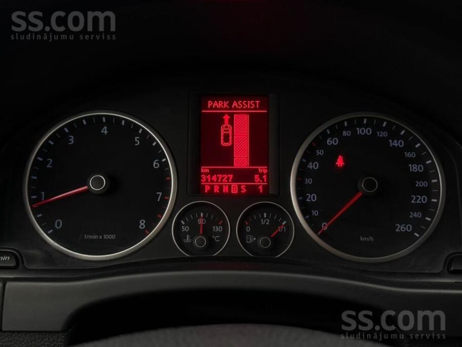 Balts Volkswagen Tiguan 2009 Rīga, ar dzinēja tilpumu 2.00 L un nobraukumu 315 tūkst. km par 4650 €, foto 23 vietnē AUTOMOTO.COM.LV