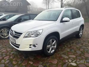 Balts Volkswagen Tiguan 2010 Kuldīga, ar dzinēja tilpumu 2.00 L un nobraukumu 226 tūkst. km par 7300 €, foto  vietnē AUTOMOTO.COM.LV
