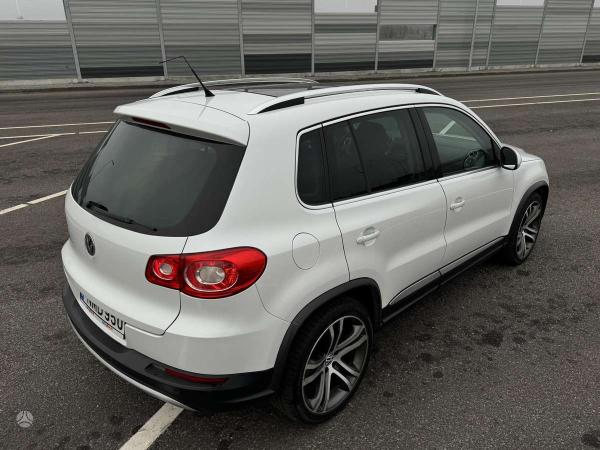 Balts Volkswagen Tiguan 2010 Marijampole, ar dzinēja tilpumu 1.97 L un nobraukumu 275 tūkst. km par 4950 €, foto 9 vietnē AUTOMOTO.COM.LV