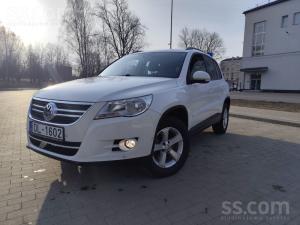 Balts Volkswagen Tiguan 2010 Rēzekne, ar dzinēja tilpumu 2.00 L un nobraukumu 269 tūkst. km par 6900 €, foto 3 vietnē AUTOMOTO.COM.LV