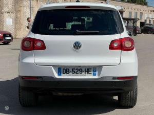 Balts Volkswagen Tiguan 2010 Tauragė, ar dzinēja tilpumu 1.39 L un nobraukumu 198 tūkst. km par 5500 €, foto 9 vietnē AUTOMOTO.COM.LV