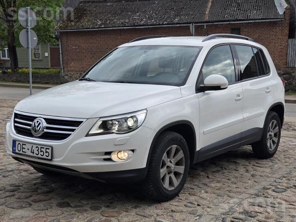 White Volkswagen Tiguan 2010 in Limbazi, with an engine capacity of 1.40 L and mileage of 174 thousand km for 6250 €, photo 1 on AUTOMOTO.COM.LV