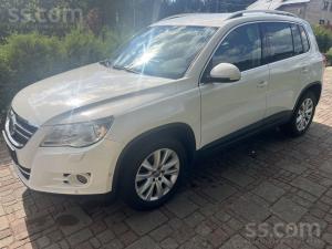 Balts Volkswagen Tiguan 2010 Rīga, ar dzinēja tilpumu 1.40 L un nobraukumu 195 tūkst. km par 4950 €, foto 4 vietnē AUTOMOTO.COM.LV