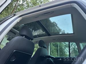 White Volkswagen Tiguan 2010 in Cesis, with an engine capacity of 1.40 L and mileage of 0 thousand km for 7700 €, photo 7 on AUTOMOTO.COM.LV