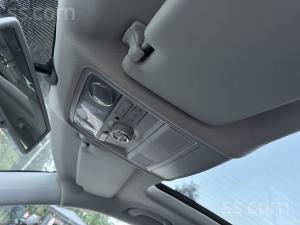 White Volkswagen Tiguan 2010 in Cesis, with an engine capacity of 1.40 L and mileage of 0 thousand km for 7700 €, photo 9 on AUTOMOTO.COM.LV