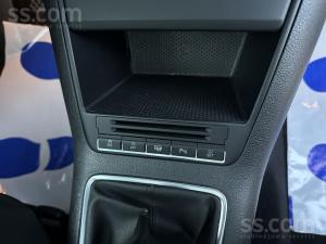 White Volkswagen Tiguan 2010 in Cesis, with an engine capacity of 1.40 L and mileage of 0 thousand km for 7700 €, photo 17 on AUTOMOTO.COM.LV