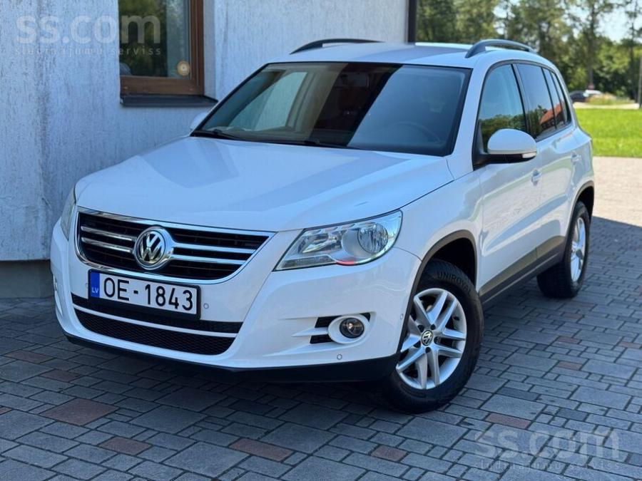 Balts Volkswagen Tiguan 2011 Jelgava, ar dzinēja tilpumu 2.00 L un nobraukumu 238 tūkst. km par 6950 €, foto 1 vietnē AUTOMOTO.COM.LV