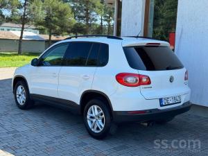 Balts Volkswagen Tiguan 2011 Jelgava, ar dzinēja tilpumu 2.00 L un nobraukumu 238 tūkst. km par 6950 €, foto 5 vietnē AUTOMOTO.COM.LV