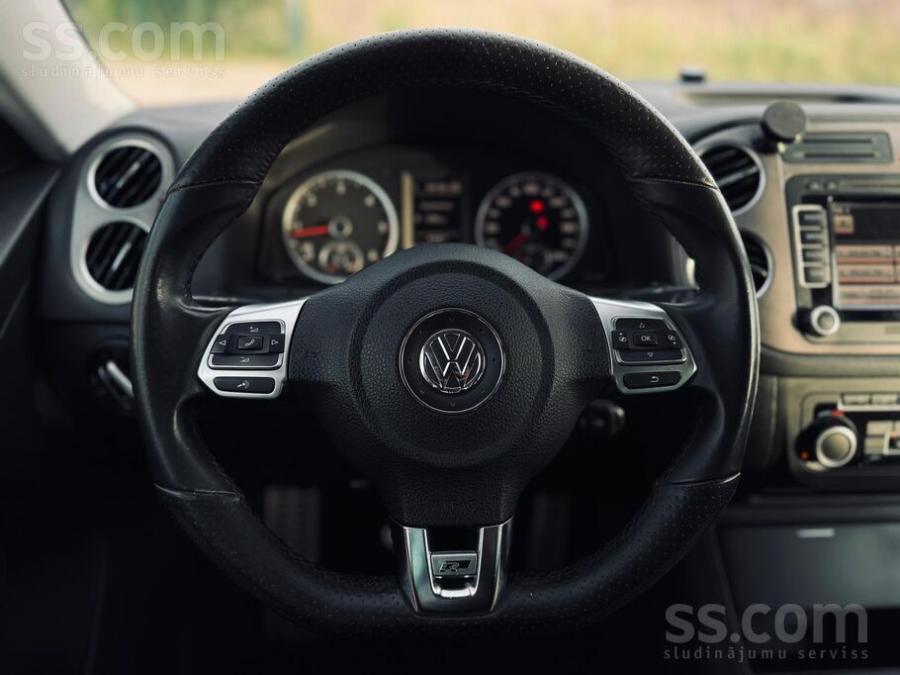 Balts Volkswagen Tiguan 2011 Cēsis, ar dzinēja tilpumu 2.00 L un nobraukumu 0 tūkst. km par 8200 €, foto 23 vietnē AUTOMOTO.COM.LV