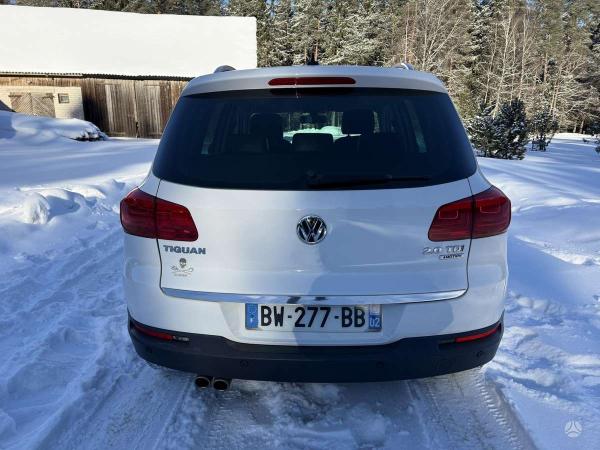 Balts Volkswagen Tiguan 2011 Tauragė, ar dzinēja tilpumu 1.97 L un nobraukumu 310 tūkst. km par 8900 €, foto 6 vietnē AUTOMOTO.COM.LV
