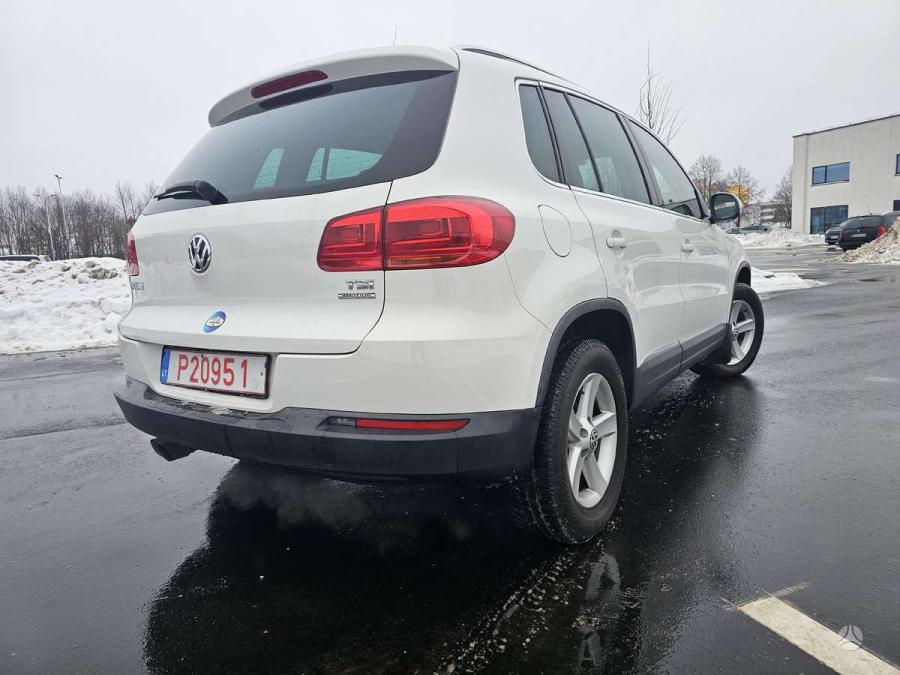 Balts Volkswagen Tiguan 2011 Kauņa, ar dzinēja tilpumu 1.39 L un nobraukumu 218 tūkst. km par 7899 €, foto 17 vietnē AUTOMOTO.COM.LV