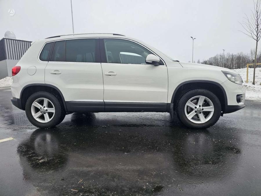 Balts Volkswagen Tiguan 2011 Kauņa, ar dzinēja tilpumu 1.39 L un nobraukumu 218 tūkst. km par 7899 €, foto 18 vietnē AUTOMOTO.COM.LV
