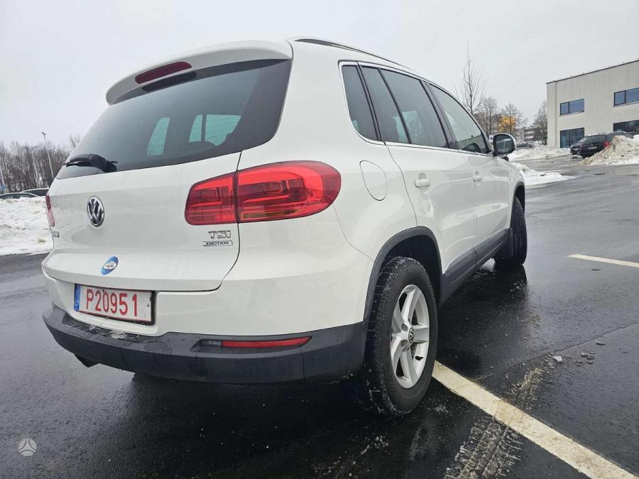 Balts Volkswagen Tiguan 2011 Kauņa, ar dzinēja tilpumu 1.39 L un nobraukumu 218 tūkst. km par 7899 €, foto 22 vietnē AUTOMOTO.COM.LV