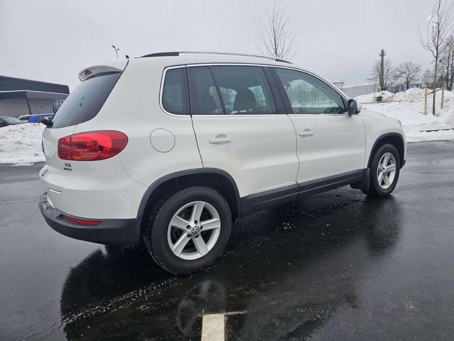 Balts Volkswagen Tiguan 2011 Kauņa, ar dzinēja tilpumu 1.39 L un nobraukumu 218 tūkst. km par 7899 €, foto 32 vietnē AUTOMOTO.COM.LV
