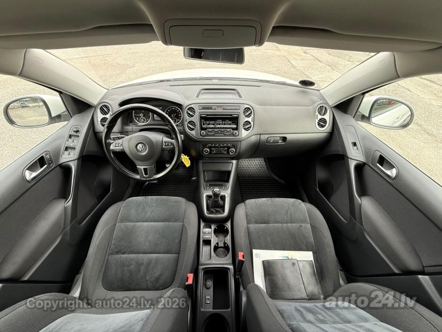 Balts Volkswagen Tiguan 2011 Tartu, ar dzinēja tilpumu 2.00 L un nobraukumu 130 tūkst. km par 9899 €, foto 12 vietnē AUTOMOTO.COM.LV