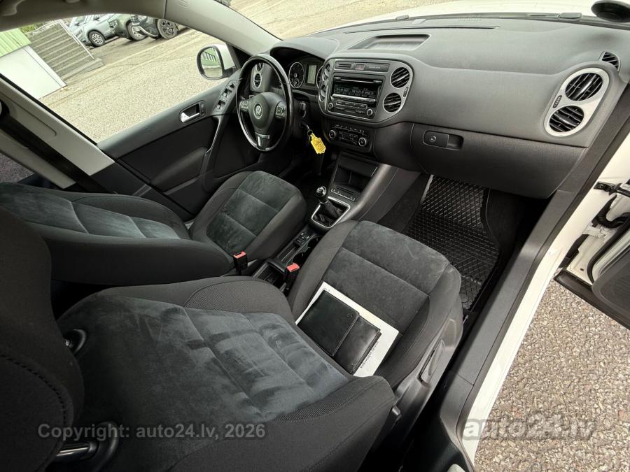 Balts Volkswagen Tiguan 2011 Tartu, ar dzinēja tilpumu 2.00 L un nobraukumu 130 tūkst. km par 9899 €, foto 16 vietnē AUTOMOTO.COM.LV