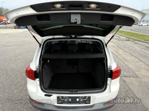 Balts Volkswagen Tiguan 2011 Tartu, ar dzinēja tilpumu 2.00 L un nobraukumu 130 tūkst. km par 9899 €, foto 22 vietnē AUTOMOTO.COM.LV
