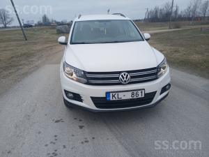Balts Volkswagen Tiguan 2011 Tukums, ar dzinēja tilpumu 2.00 L un nobraukumu 147 tūkst. km par 8500 €, foto 4 vietnē AUTOMOTO.COM.LV