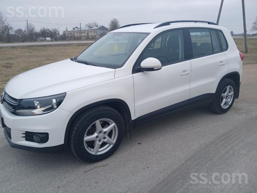 Balts Volkswagen Tiguan 2011 Tukums, ar dzinēja tilpumu 2.00 L un nobraukumu 147 tūkst. km par 8500 €, foto 6 vietnē AUTOMOTO.COM.LV
