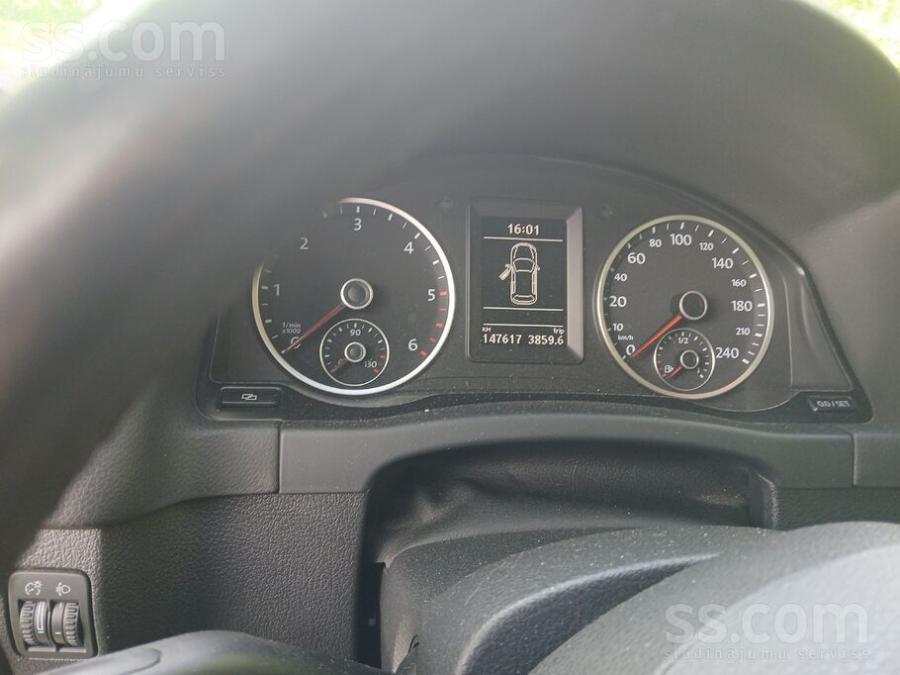 Balts Volkswagen Tiguan 2011 Tukums, ar dzinēja tilpumu 2.00 L un nobraukumu 147 tūkst. km par 6550 €, foto 3 vietnē AUTOMOTO.COM.LV