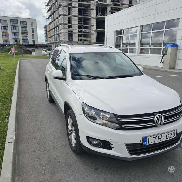 Balts Volkswagen Tiguan 2011 Gargždai, ar dzinēja tilpumu 2.00 L un nobraukumu 246 tūkst. km par 7777 €, foto 3 vietnē AUTOMOTO.COM.LV