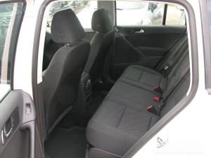 Balts Volkswagen Tiguan 2011 Rīga, ar dzinēja tilpumu 2.00 L un nobraukumu 134 tūkst. km par 5750 €, foto 9 vietnē AUTOMOTO.COM.LV