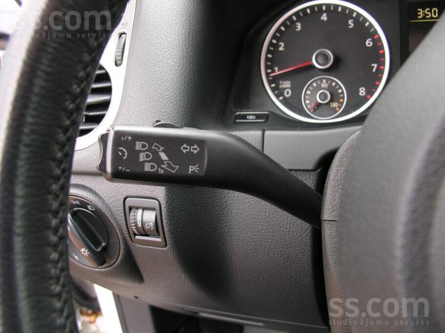 Balts Volkswagen Tiguan 2011 Rīga, ar dzinēja tilpumu 2.00 L un nobraukumu 134 tūkst. km par 5750 €, foto 12 vietnē AUTOMOTO.COM.LV