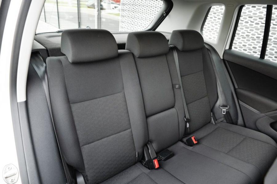 Balts Volkswagen Tiguan 2011 Mārupe, ar dzinēja tilpumu 2.00 L un nobraukumu 149 tūkst. km par 9050 €, foto 15 vietnē AUTOMOTO.COM.LV