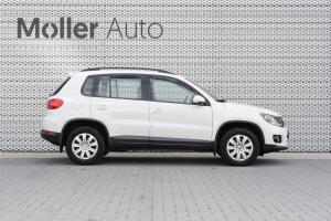 White Volkswagen Tiguan 2011 in Marupe, with an engine capacity of 2.00 L and mileage of 157 thousand km for 5900 €, photo 6 on AUTOMOTO.COM.LV