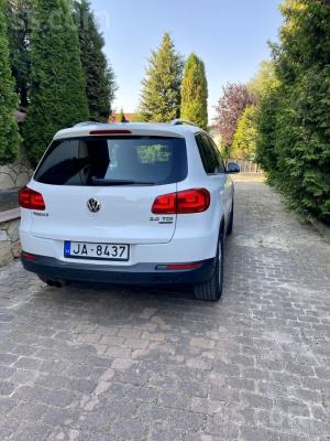 Balts Volkswagen Tiguan 2012 Rīga, ar dzinēja tilpumu 2.00 L un nobraukumu 121 tūkst. km par 9500 €, foto 7 vietnē AUTOMOTO.COM.LV