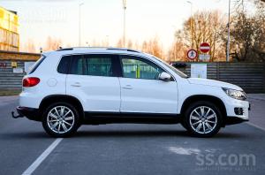 White Volkswagen Tiguan 2012 in Jelgava, with an engine capacity of 1.40 L and mileage of 0 thousand km for 5000 €, photo 4 on AUTOMOTO.COM.LV