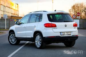 White Volkswagen Tiguan 2012 in Jelgava, with an engine capacity of 1.40 L and mileage of 0 thousand km for 5000 €, photo 7 on AUTOMOTO.COM.LV