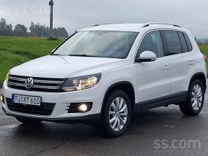 White Volkswagen Tiguan 2012 in Cesis, with an engine capacity of 2.00 L and mileage of 250 thousand km for 8950 €, photo 11 on AUTOMOTO.COM.LV