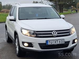 White Volkswagen Tiguan 2012 in Cesis, with an engine capacity of 2.00 L and mileage of 250 thousand km for 8950 €, photo 33 on AUTOMOTO.COM.LV