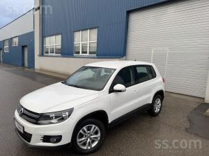White Volkswagen Tiguan 2012 in Rezekne, with an engine capacity of 2.00 L and mileage of 257 thousand km for 8700 €, photo 2 on AUTOMOTO.COM.LV