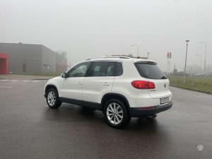 Balts Volkswagen Tiguan 2012 Viļņa, ar dzinēja tilpumu 1.97 L un nobraukumu 209 tūkst. km par 10950 €, foto 3 vietnē AUTOMOTO.COM.LV