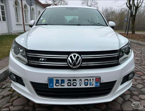 Balts Volkswagen Tiguan 2012 Kauņa, ar dzinēja tilpumu 2.00 L un nobraukumu 230 tūkst. km par 9990 €, foto 1 vietnē AUTOMOTO.COM.LV