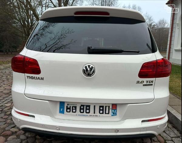 Balts Volkswagen Tiguan 2012 Kauņa, ar dzinēja tilpumu 2.00 L un nobraukumu 230 tūkst. km par 9990 €, foto 2 vietnē AUTOMOTO.COM.LV