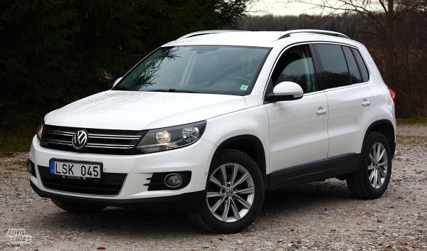 Balts Volkswagen Tiguan 2012 Petrikaičiai, ar dzinēja tilpumu 2.00 L un nobraukumu 216 tūkst. km par 8999 €, foto 2 vietnē AUTOMOTO.COM.LV