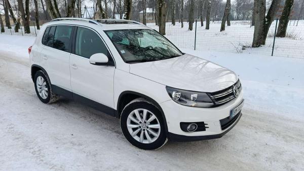 Balts Volkswagen Tiguan 2012 Tauragė, ar dzinēja tilpumu 2.00 L un nobraukumu 267 tūkst. km par 7800 €, foto 1 vietnē AUTOMOTO.COM.LV