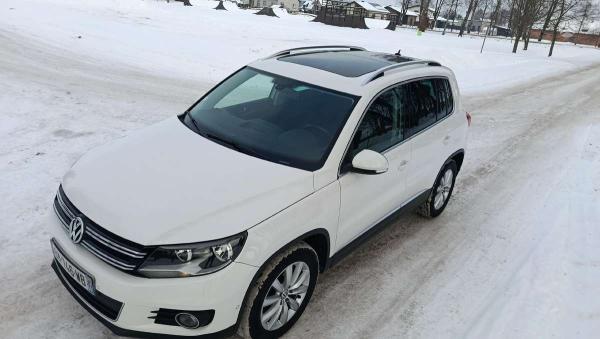 Balts Volkswagen Tiguan 2012 Tauragė, ar dzinēja tilpumu 2.00 L un nobraukumu 267 tūkst. km par 7800 €, foto 2 vietnē AUTOMOTO.COM.LV