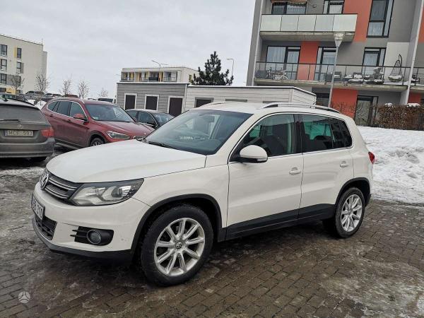 Balts Volkswagen Tiguan 2012 Klaipėda, ar dzinēja tilpumu 2.00 L un nobraukumu 300 tūkst. km par 4999 €, foto 2 vietnē AUTOMOTO.COM.LV