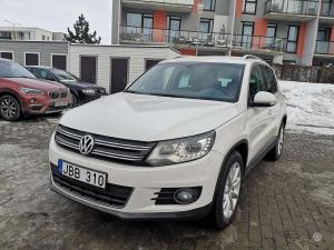 White Volkswagen Tiguan 2012 in Klaipeda, with an engine capacity of 2.00 L and mileage of 300 thousand km for 4999 €, photo 11 on AUTOMOTO.COM.LV