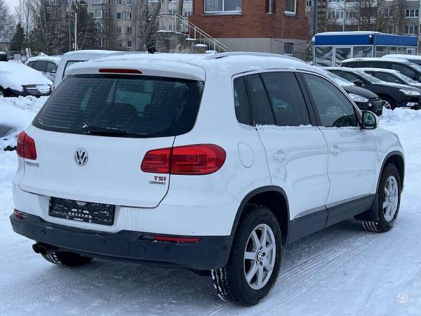 Balts Volkswagen Tiguan 2012 Kėdainiai, ar dzinēja tilpumu 1.40 L un nobraukumu 276 tūkst. km par 7450 €, foto 4 vietnē AUTOMOTO.COM.LV