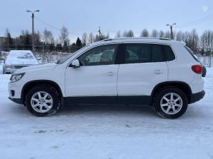 White Volkswagen Tiguan 2012 in Kedainiai, with an engine capacity of 1.40 L and mileage of 276 thousand km for 7450 €, photo 6 on AUTOMOTO.COM.LV