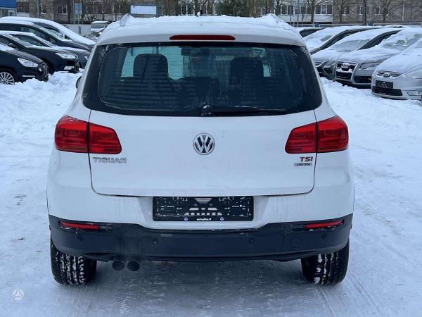 Balts Volkswagen Tiguan 2012 Kėdainiai, ar dzinēja tilpumu 1.40 L un nobraukumu 276 tūkst. km par 7450 €, foto 10 vietnē AUTOMOTO.COM.LV