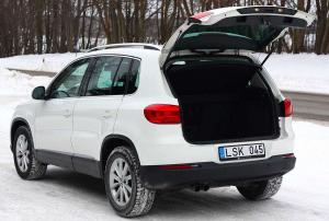 Balts Volkswagen Tiguan 2012 Kretinga, ar dzinēja tilpumu 1.97 L un nobraukumu 216 tūkst. km par 8499 €, foto 14 vietnē AUTOMOTO.COM.LV