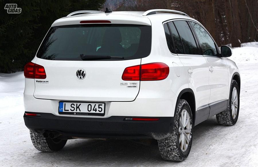 Balts Volkswagen Tiguan 2012 Petrikaičiai, ar dzinēja tilpumu 2.00 L un nobraukumu 216 tūkst. km par 8499 €, foto 15 vietnē AUTOMOTO.COM.LV