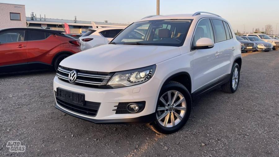 Balts Volkswagen Tiguan 2012 Marijampole, ar dzinēja tilpumu 1.40 L un nobraukumu 211 tūkst. km par 7200 €, foto 1 vietnē AUTOMOTO.COM.LV