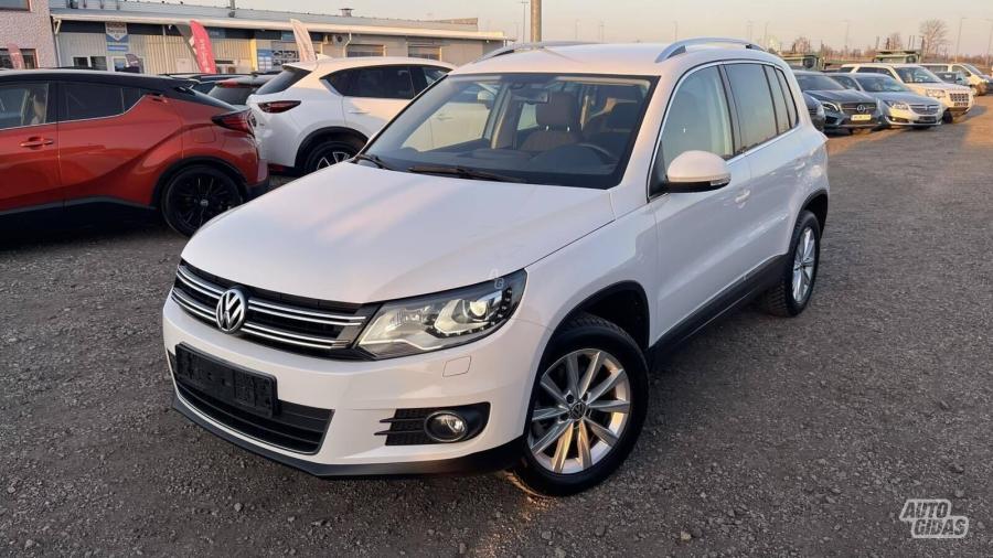Balts Volkswagen Tiguan 2012 Marijampole, ar dzinēja tilpumu 1.40 L un nobraukumu 211 tūkst. km par 7200 €, foto 2 vietnē AUTOMOTO.COM.LV